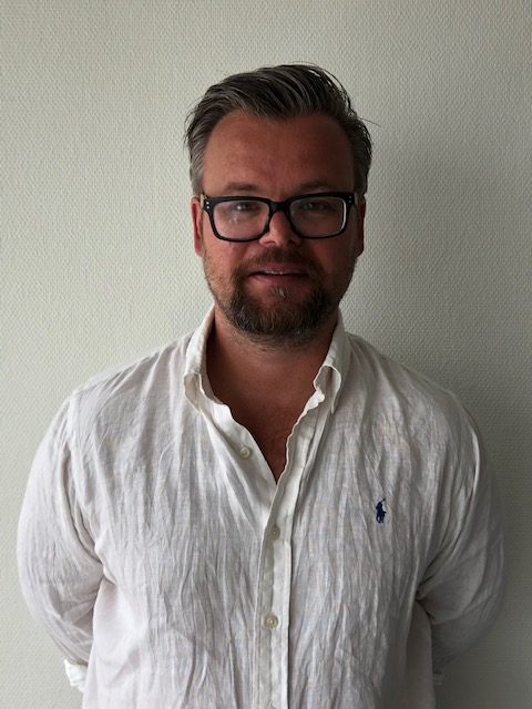 Systemtext säljer delar av verksamheten